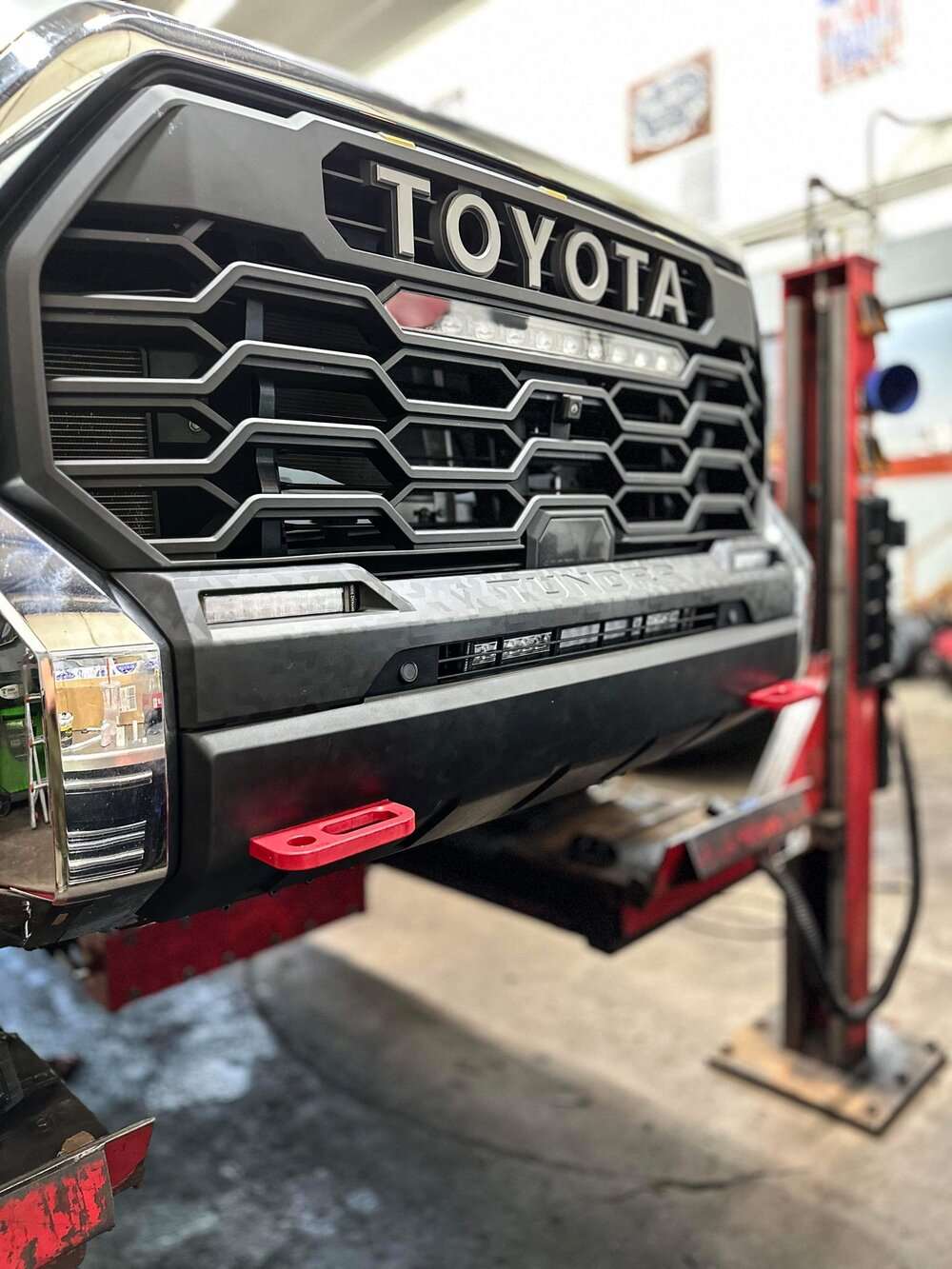 NYTOP 2022-2026 Toyota Tundra Front Recovery Points – KRAVE Automotive