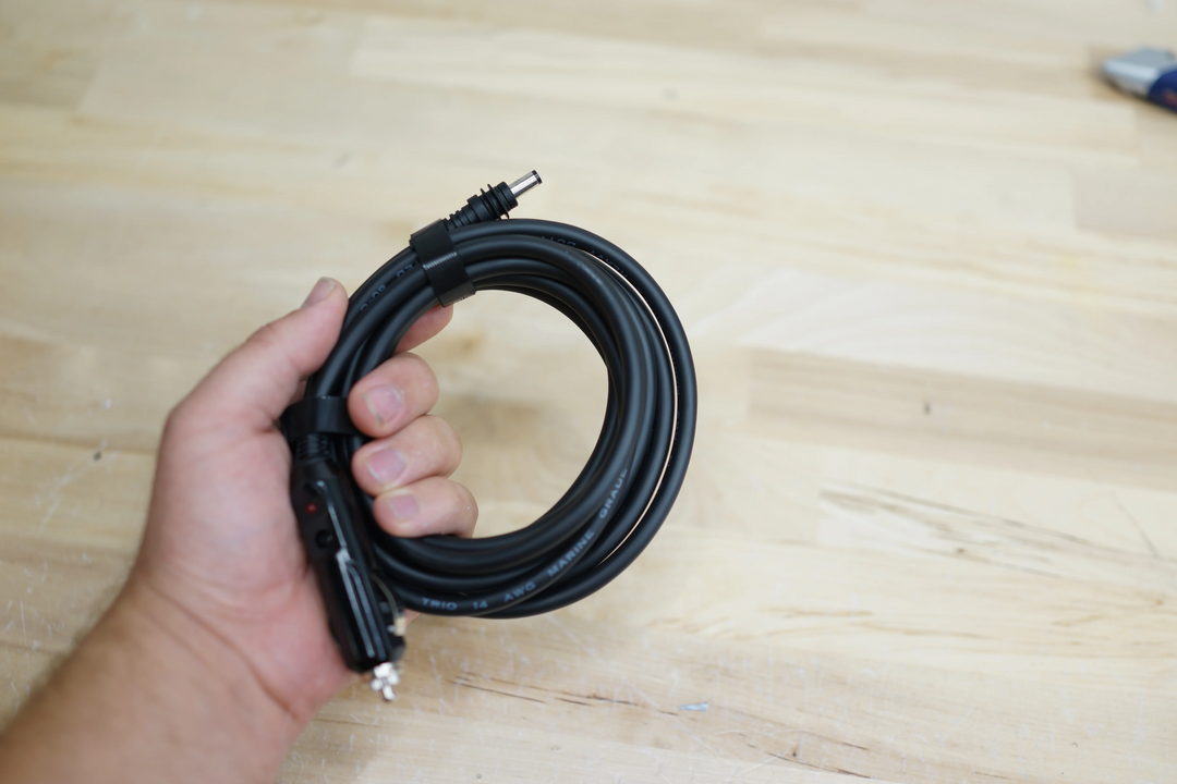 TRIO Flatmount Mini 12V DC Power Cable – KRAVE Automotive